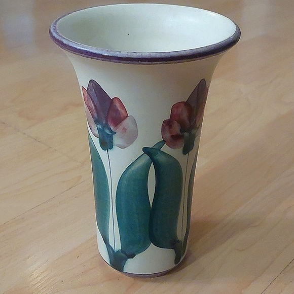 Iden Pottery | Accents | Iden Pottery Rye Sussex England Hp Art Nouveau ...